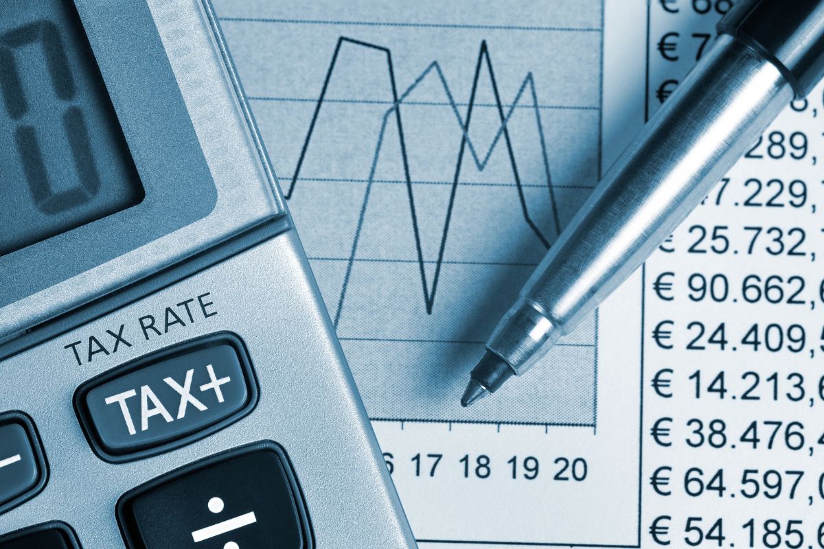 ¿Qué es un asesor fiscal? Todo lo que necesitas saber | Medalva